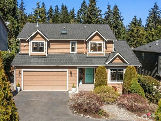 406 N 178th Ln, Shoreline, WA 98133