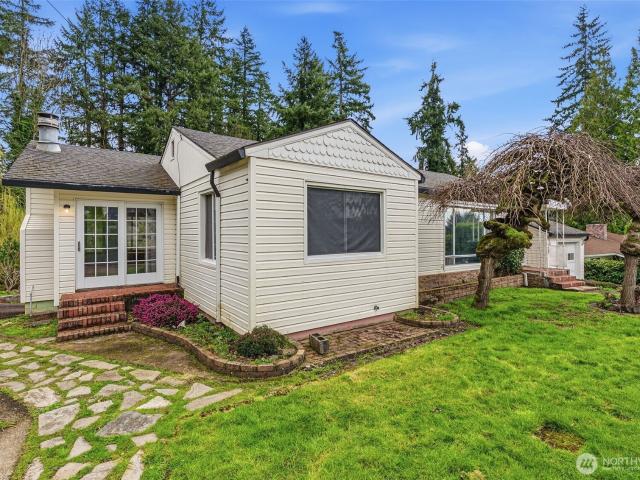 406 N 19th Ave