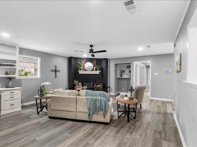 406 N 37th St, Corsicana, TX 75110 | MLS #21247 | Compass