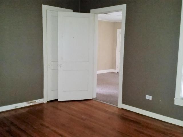 406 N Parkway Drive