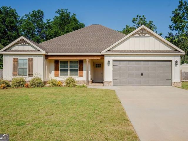 406 New Hope Dr, Perry, GA 31069