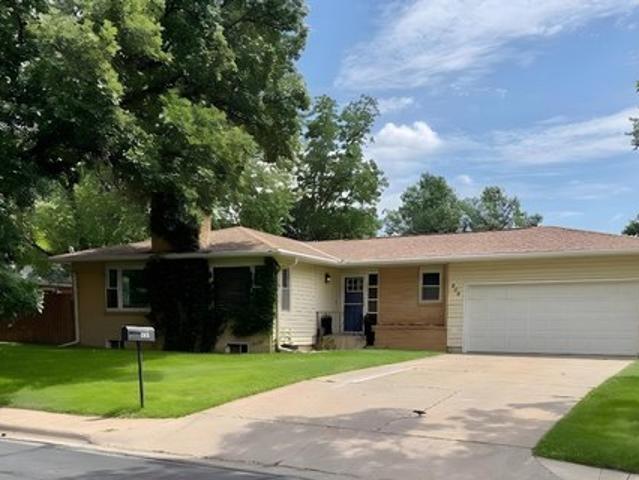 406 S 5th St, Phillipsburg, KS 67661