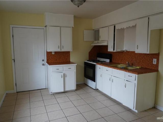 406 S 10th Street