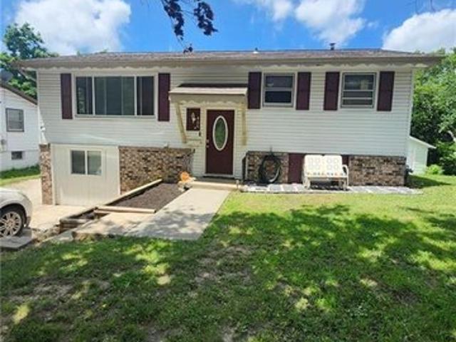 406 S Vassar Ave, Sugar Creek, MO 64054
