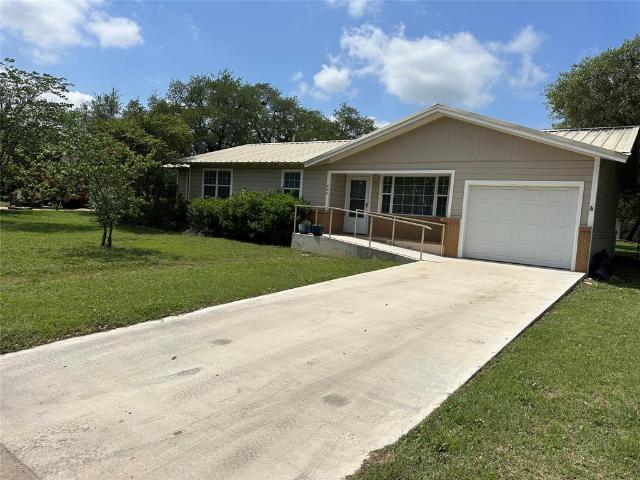 406 S Williams St, Hamilton, TX 76531 | MLS #21237 | Compass