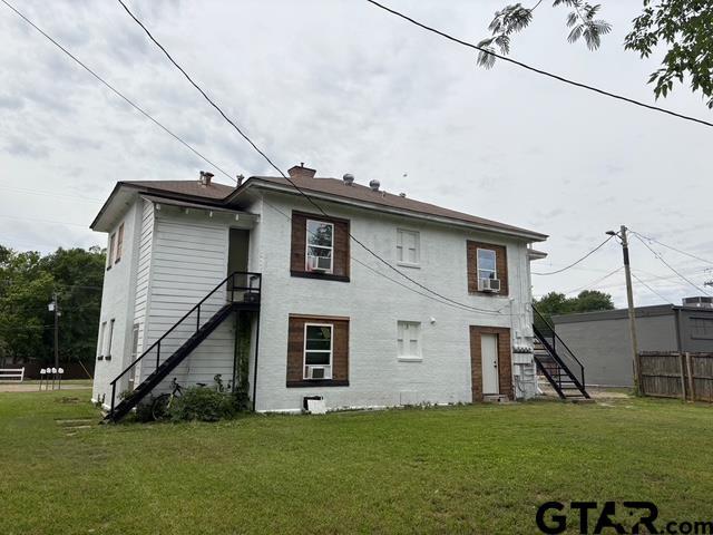 406 S Fredonia St, Longview, TX 75601 | MLS #25007 | Compass