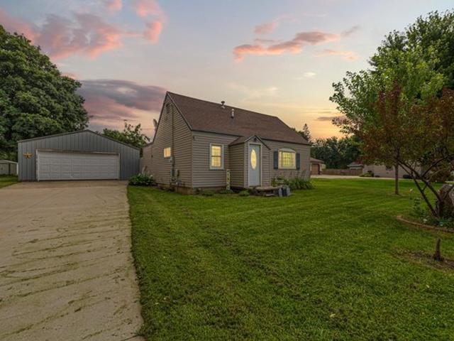 406 S Main St, Medford, MN 55049