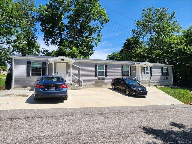 406 S Posey St, Salem, IN 47167