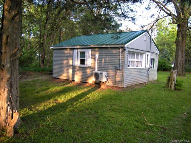 406 sepasco center street 1