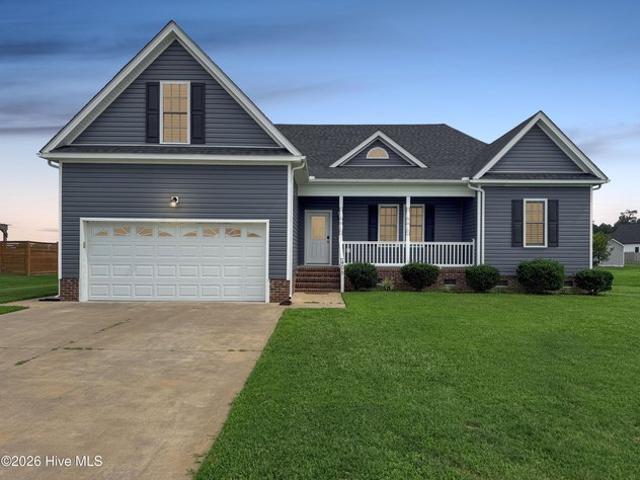 406 Spinnaker St, Elizabeth City, NC 27909