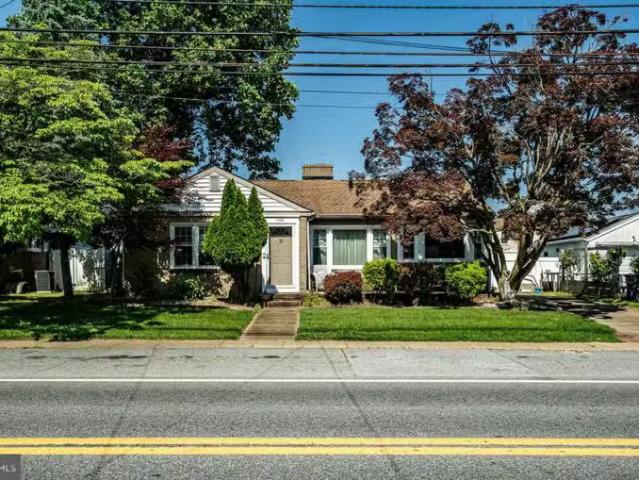 406 STANTON RD, WILMINGTON, DE 19804 Single Family Residence F.