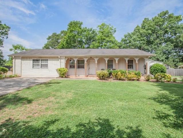 406 Stewart St, Carrollton, GA 30117
