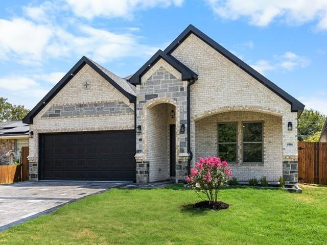 406 SW 16th St, Grand Prairie, TX 75051