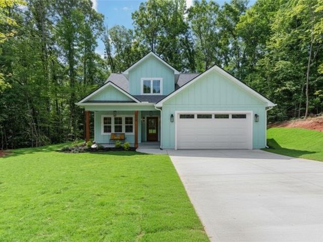 406 Point Rd, Westminster, SC 29693