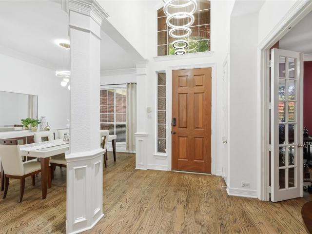 406 Parkwood Court