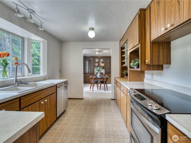 406 Pennie Lane