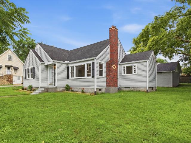 406 Pickens Ln