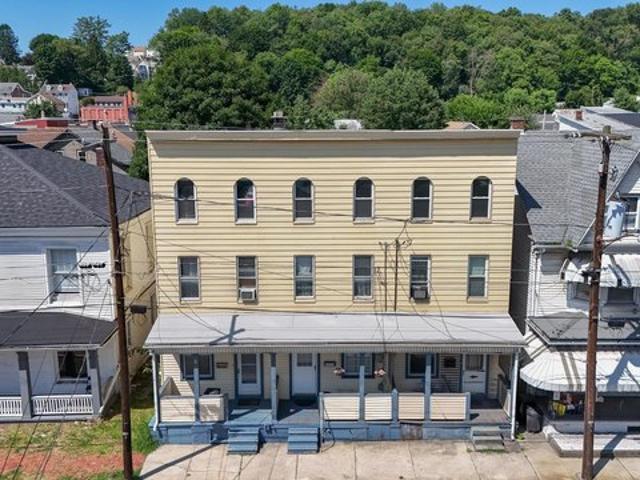 406 Pine St, Tamaqua, PA 18252