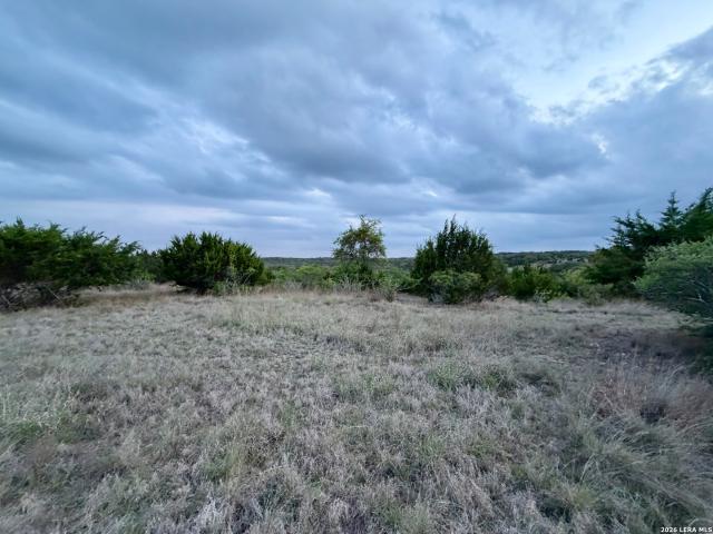 406 Plantation Path, Boerne, TX 78006 | MLS #1949
