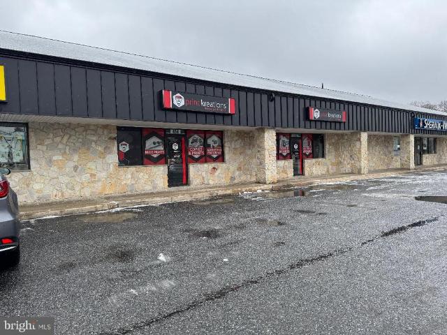 406 Route 73 N
