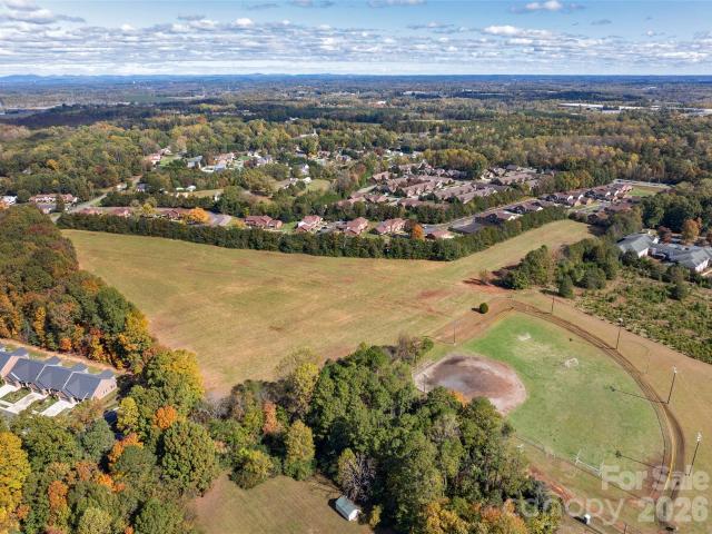 406 Rock Barn Road NE