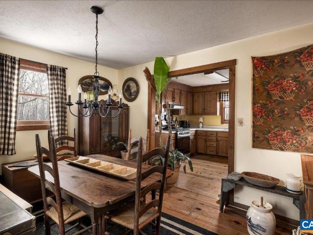 406 Raccoon Dr, Winchester, VA 22602 | MLS #674053