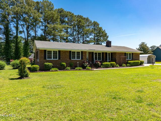 406 Richlands Loop Road
