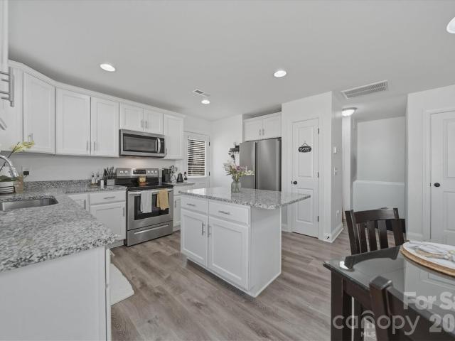 406 Ruth Avenue
