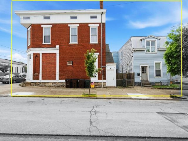 406 W 10th Street