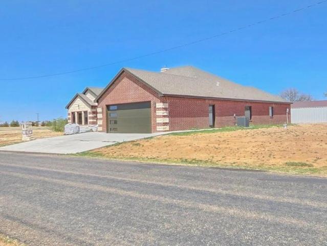 406 W 11th Dr, Amherst, TX 79312