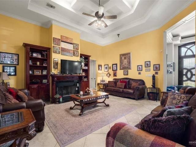 406 W 14th Street