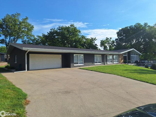 406 W 18th Street