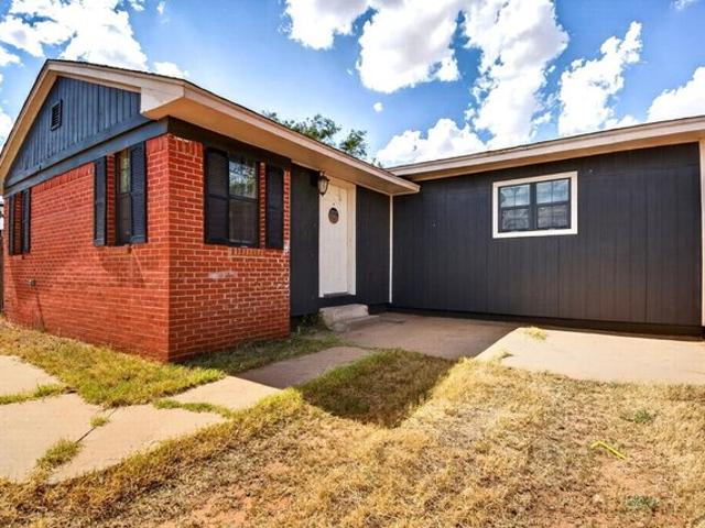 406 W Dormard Ave, Midland, TX 79705