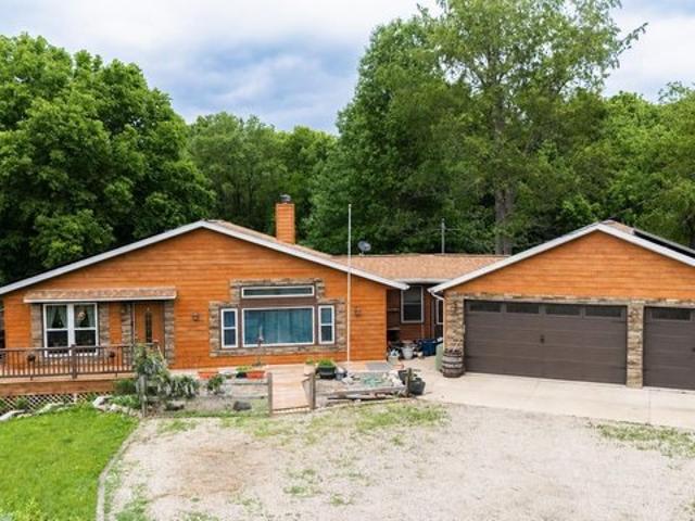 406 W Fast Ave, Mackinaw, IL 61755