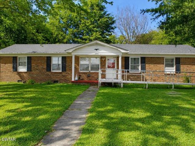 406 W Main St, Sharon, TN 38255
