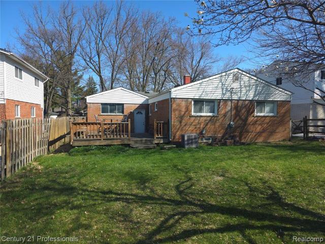 406 Woodlawn Avenue
