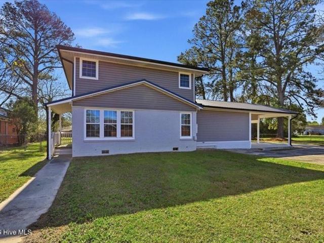 406 Whitfield Dr, Goldsboro, NC 27530