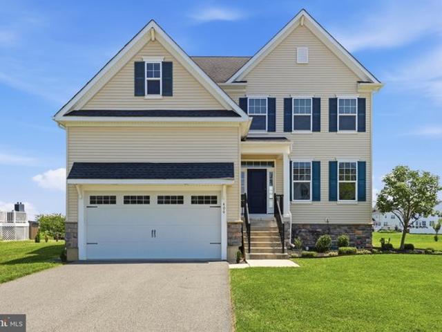 406 Timothy Ln, Bear, DE 19701