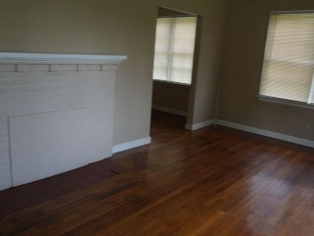 406COLL 2 Bedroom Apartment for Rent at 406 E College St, Valdosta, GA 31602