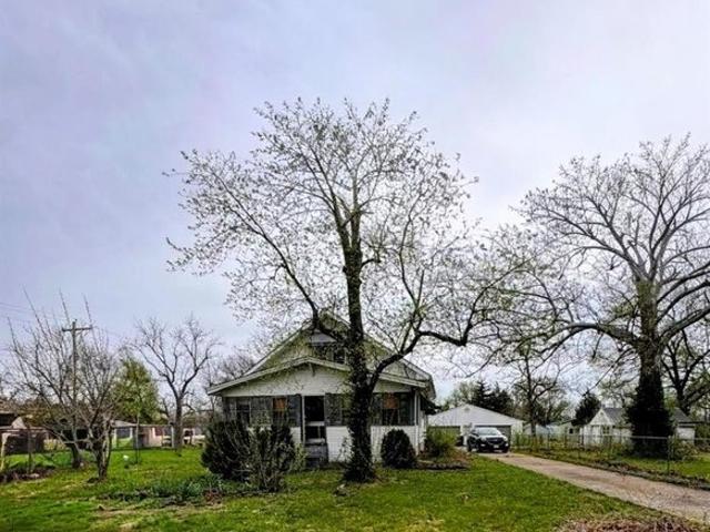 4074 Breckenridge Ln, Granite City, IL 62040
