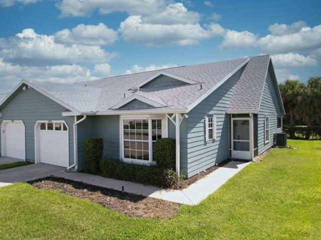 4074 Gator Trace Rd, Fort Pierce, FL 34982