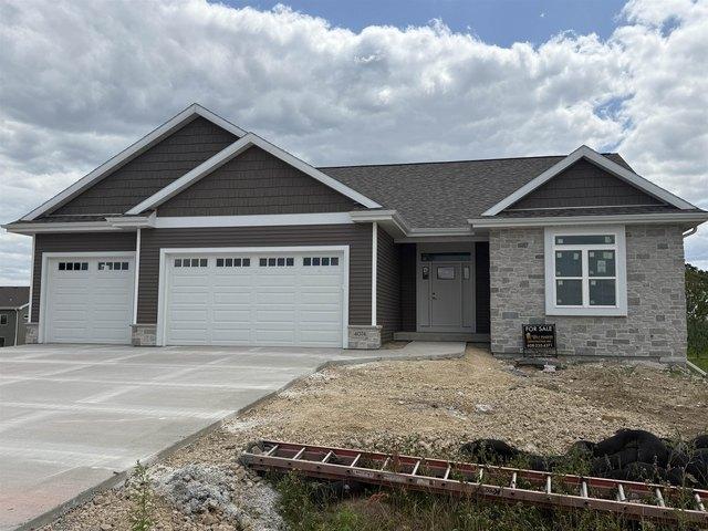 4074 Whistle Rock Cir, DeForest, WI 53532