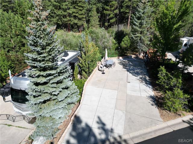 40751 N Shore Ln, Unit 32, Fawnskin, CA 92333 | MLS #32300 | Compass