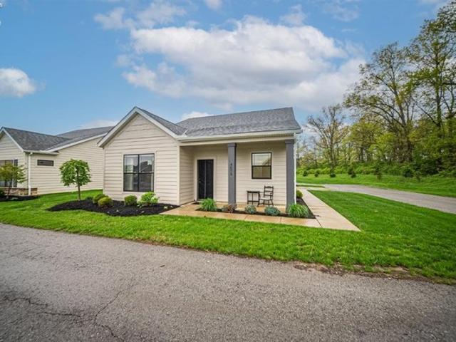 4075 Coventry Cir, Huron, OH 44839