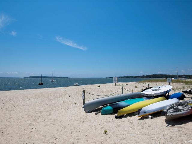 4075 Pequash Ave, Cutchogue, NY 11935 | MLS #930538 | Compass