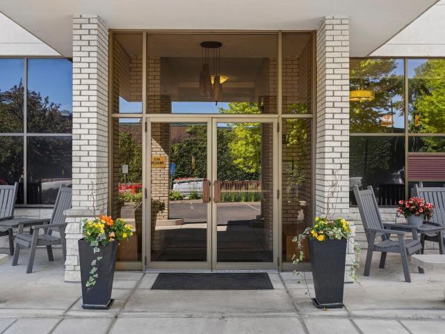 4075 W 51st Street # 204