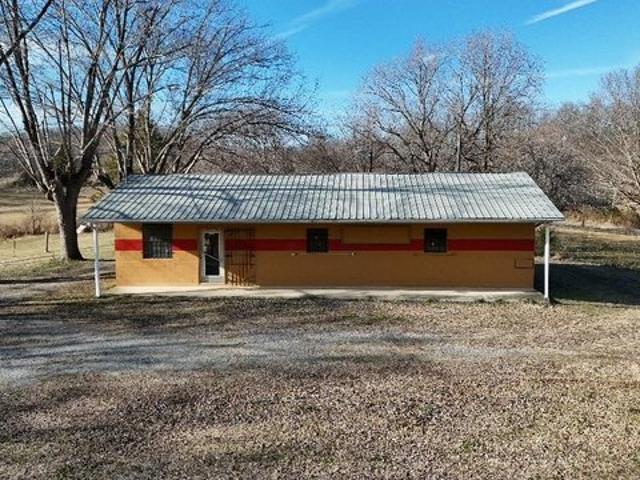 4075 York Hwy, Gainesboro, TN 38562