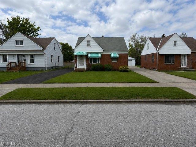4076 E 187th St, Cleveland, OH 44122