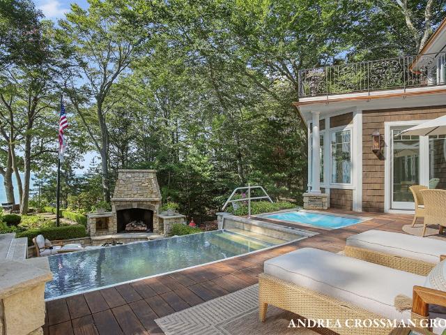 4076 Fiddlers Way