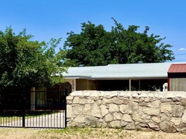 4076 Kenna Ln, El Paso, TX 79938